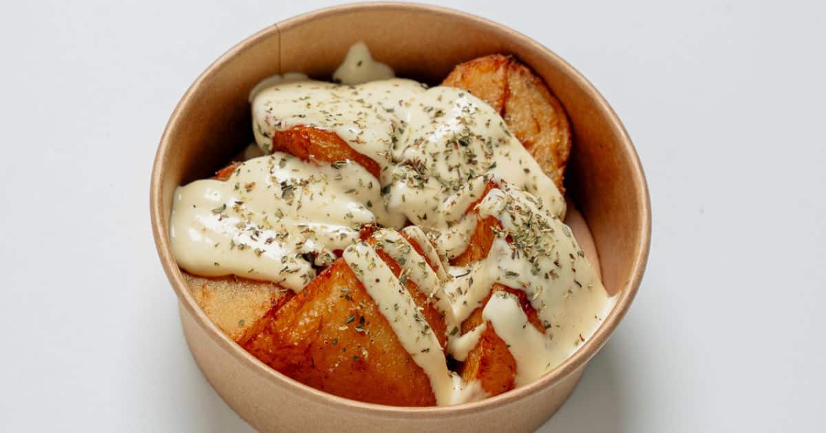 Why Greek Bowls Are the Meal Everyone’s Craving Right Now - Souvlaki ...